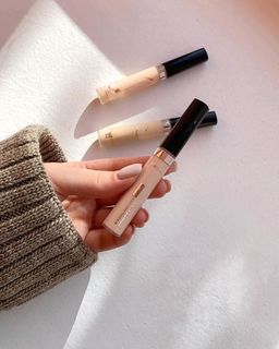 Oriflame concealer store