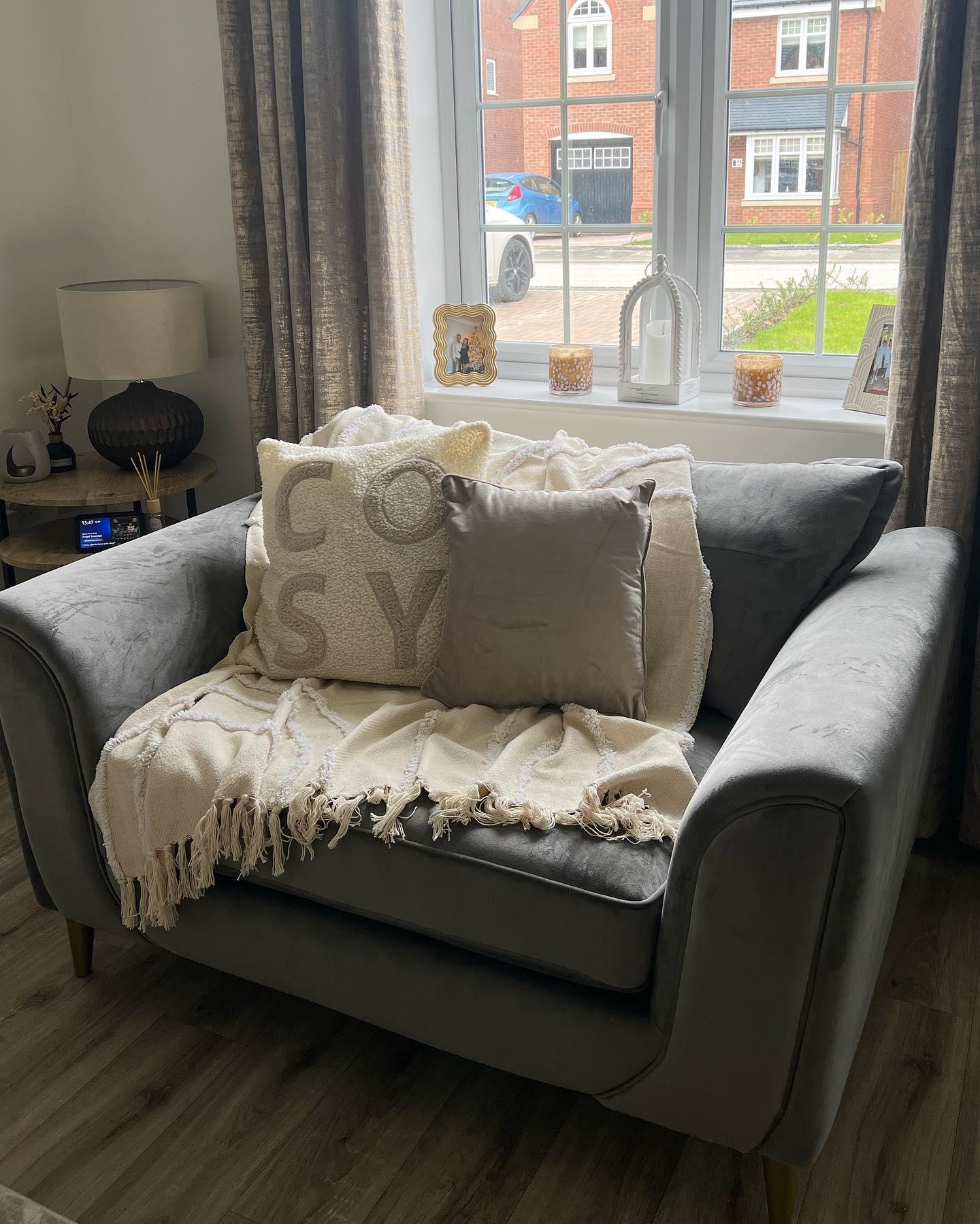 Dfs alessio sofa store
