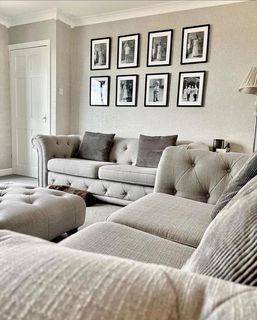 M O N D A Y 🤍What’s everyone up to today? Working?I’ve got a couple day ...